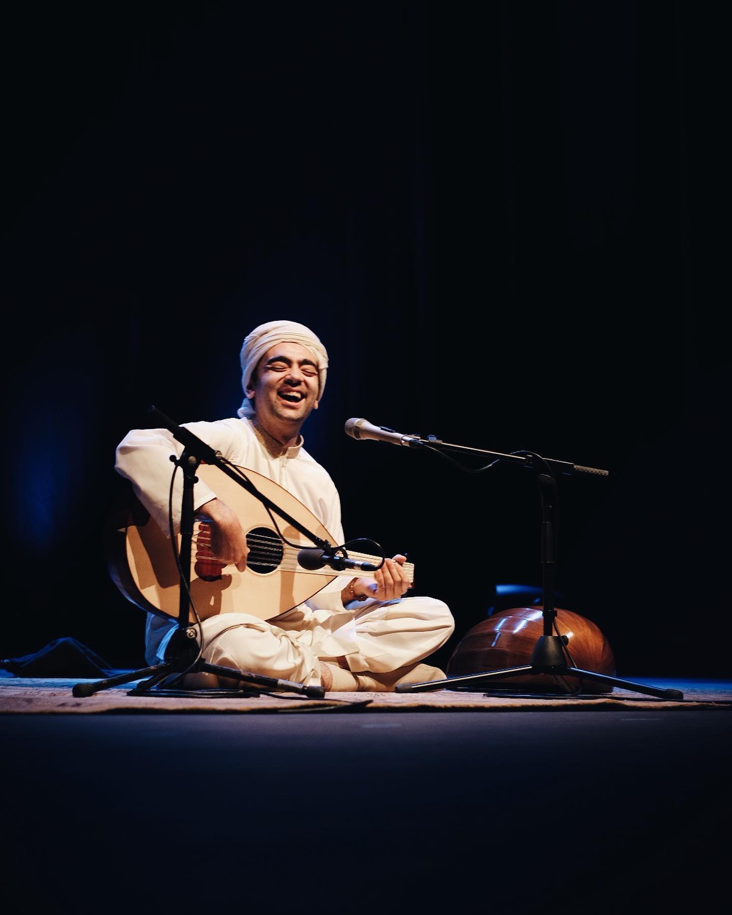 Stenzel Guitars & Ouds | Gallery